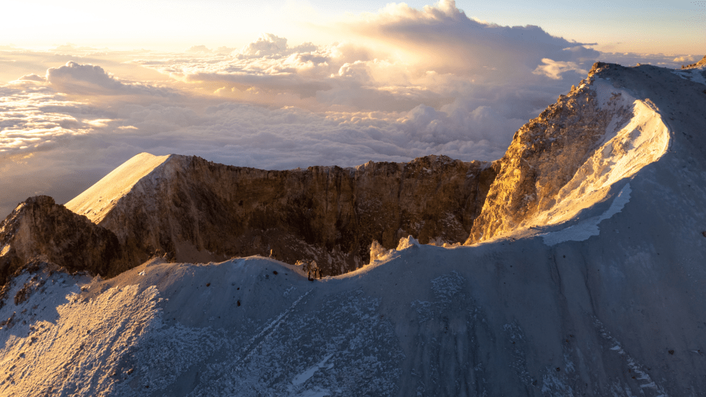 One Way to Fully Experience a Volcano: the Pico de Orizaba Infinity ...